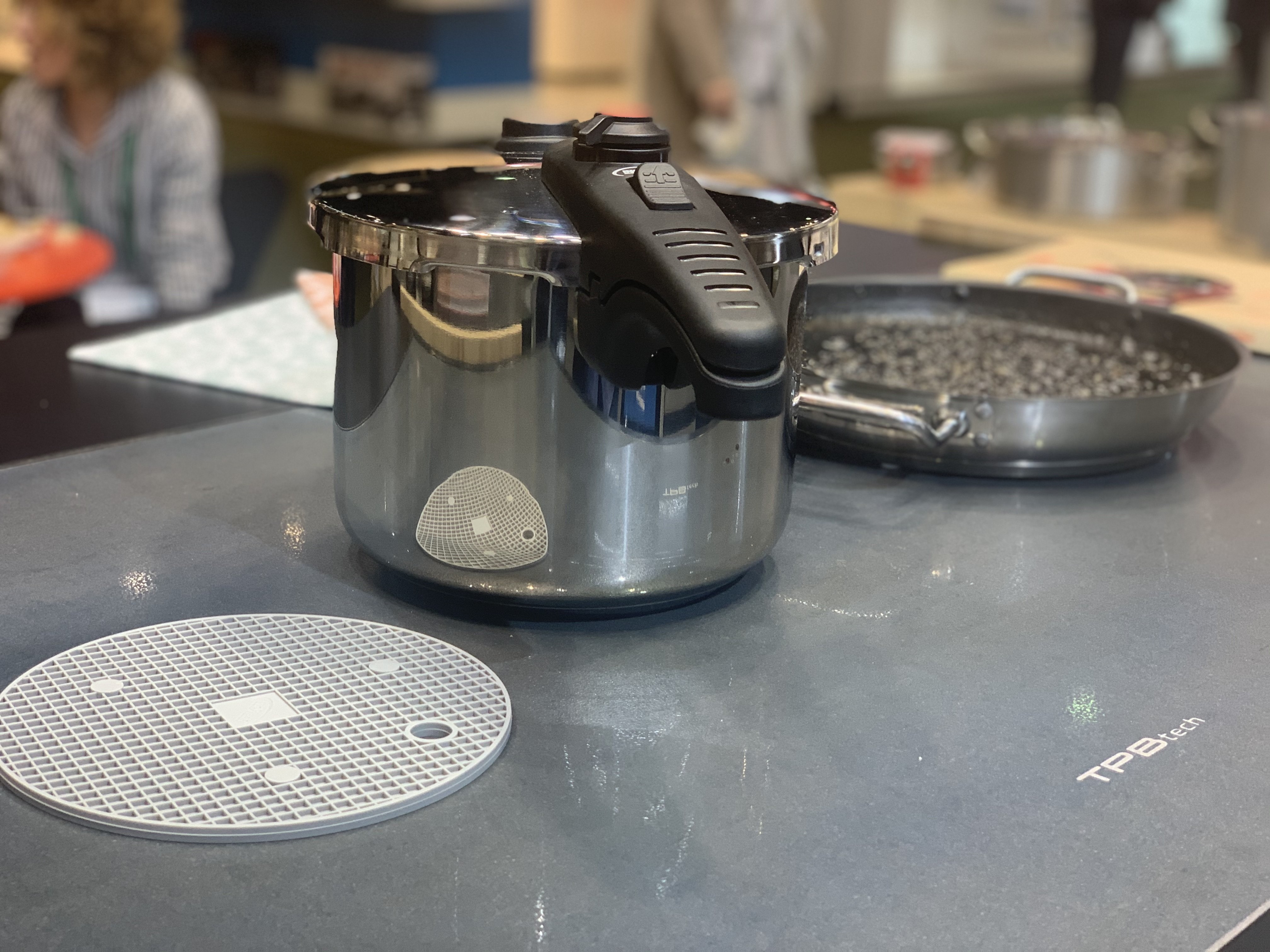 TPB tech, la cocina invisible - Inoxibar - Professional kitchen ...